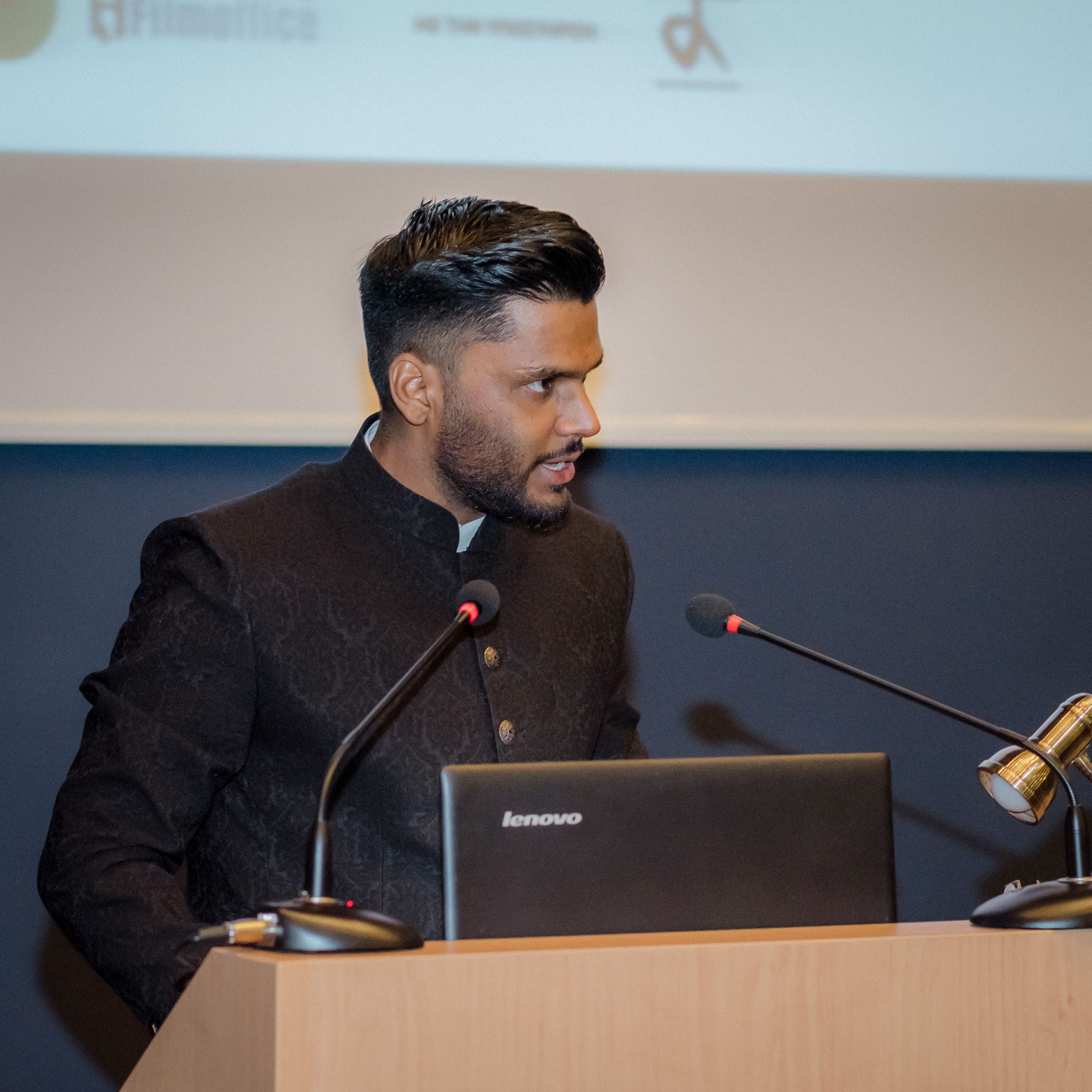 Karan Prashar - Digital Storyteller - Founder Karan Creative Media: Το ...